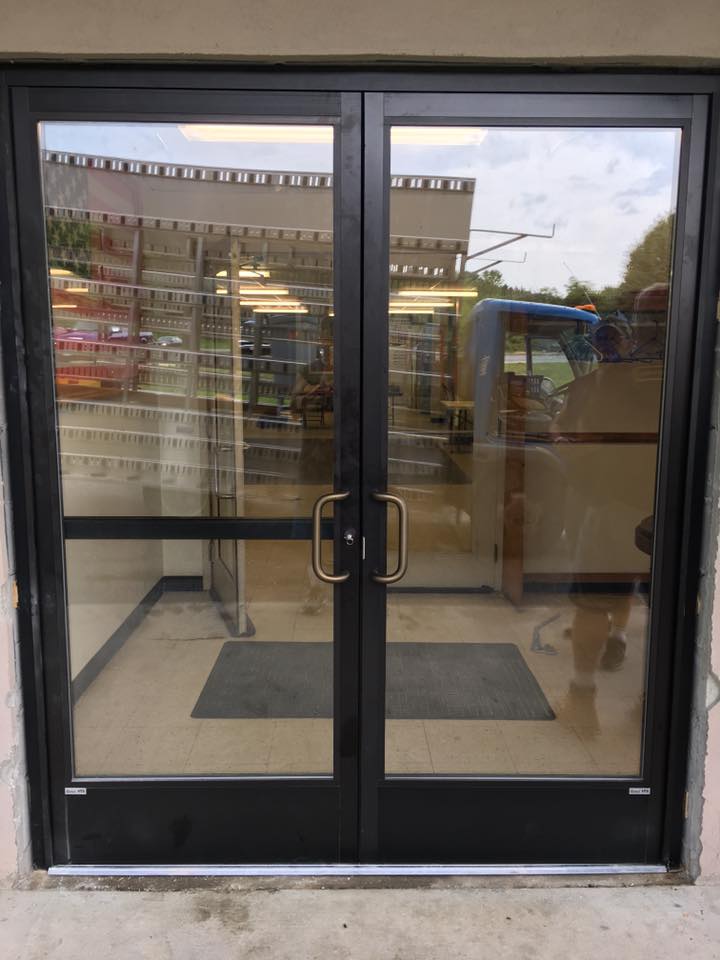 Commercial / Storefront – G & S Glass, Inc.